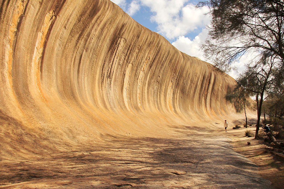 Wave Rock Private Tour in Western Australia with Libertino Travel